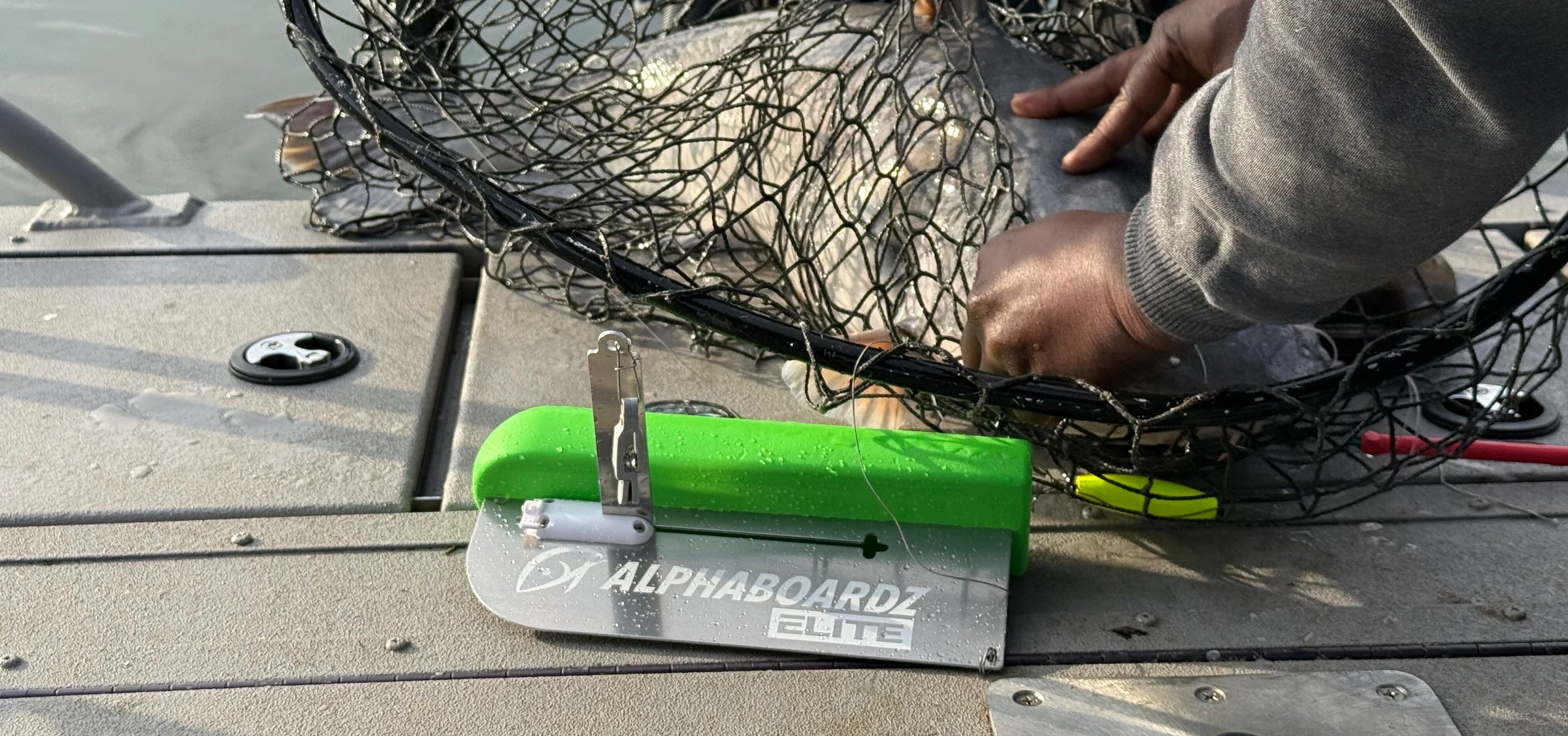 Industry's First Foldable Planer Board | Alphaboardz